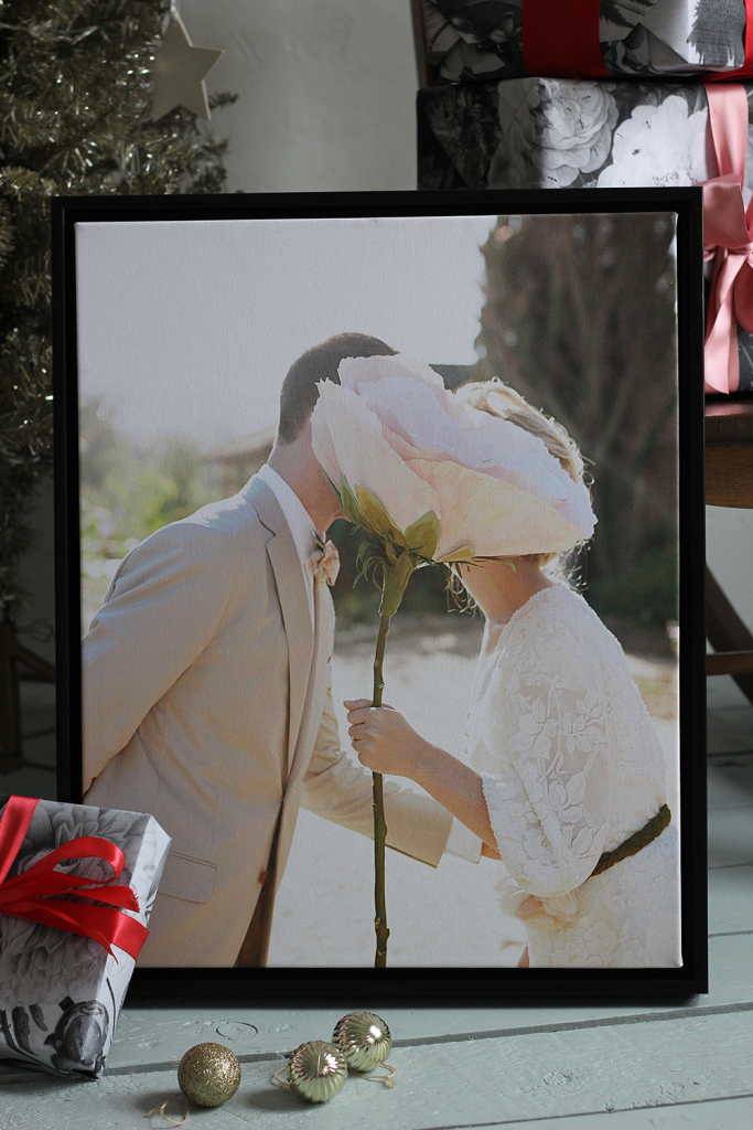 How to wrap heirloom picture frames and free download wrapping paper ...