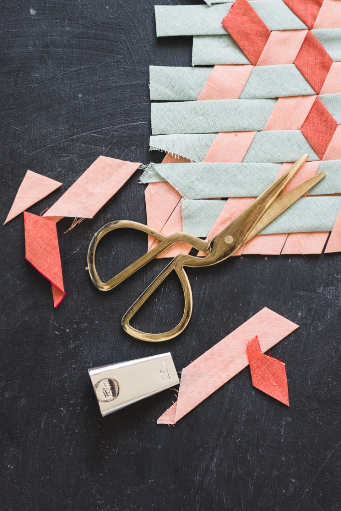 Tumbling Block Bias Tape Weaving - The House That Lars Built
