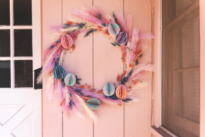 DIY Dried Floral Easter Wreath - The House That Lars Built