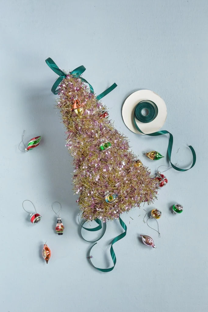 How to Make a Tinsel Christmas Tree Hat - The House That Lars Built