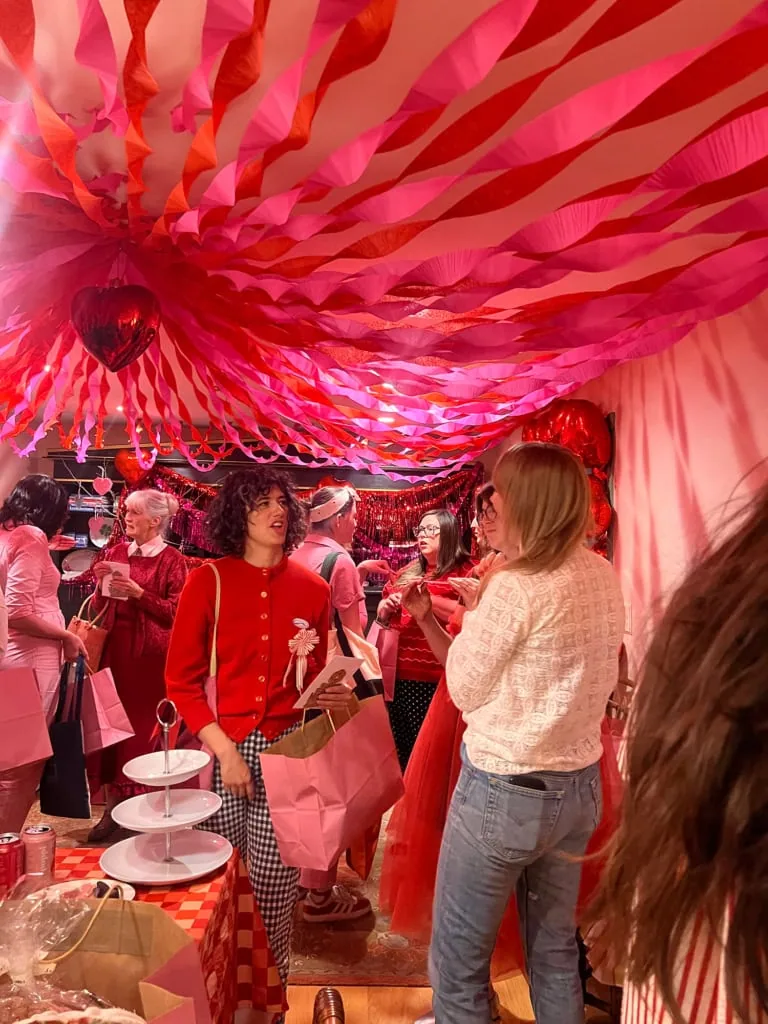 Make a crepe paper circus tent - The House That Lars Built